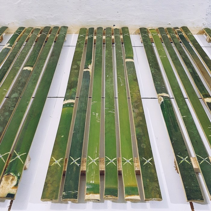 Jual ALAS BAMBU FOOT REST BAMBU UKURAN 70X20 RAPIH - 70x30 | Shopee ...