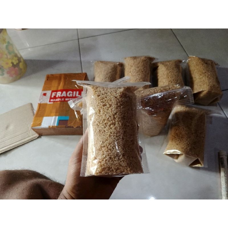 Jual oyek, tiwul instant, tiwul singkong kemasan VACUM ( 1 KG) | Shopee ...