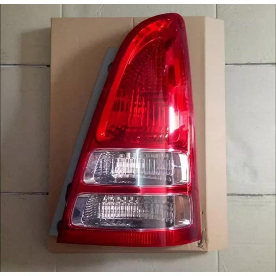 Jual Stoplamp Lampu Belakang Innova Lama KIRI | Shopee Indonesia