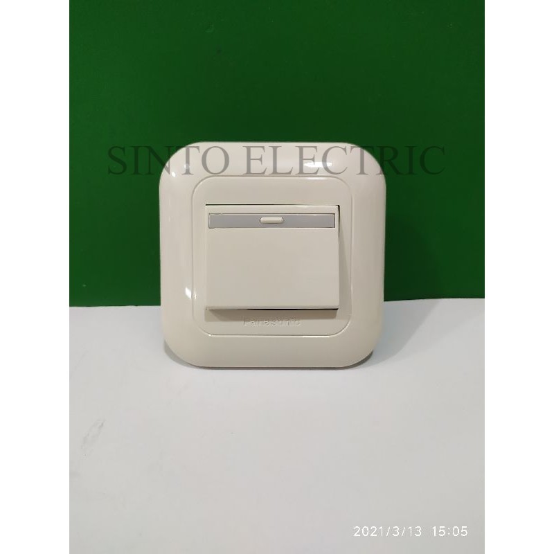 Jual Panasonic Saklar 1 Gang Modul Besar Wide Series White | Shopee ...