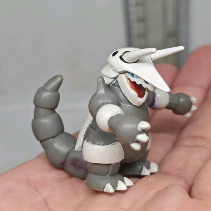 Jual AKO,,, Mini Figure Pokemon Aggron Pencil Cap Figure Original ...