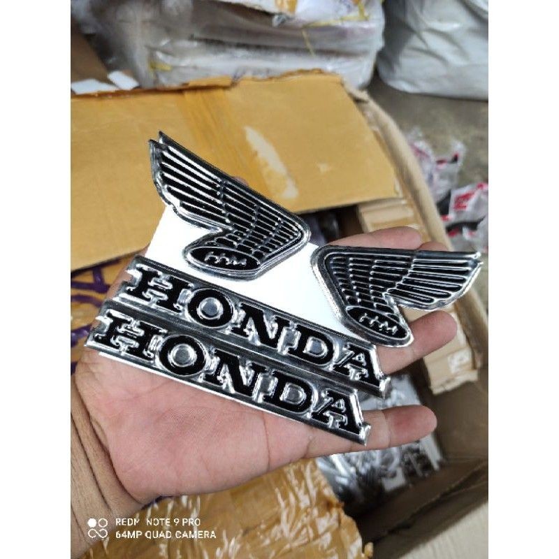 Jual logo emblem tangki cb 100 - logo emblem tangki cb 100 s90 murah ...