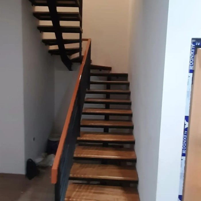 Jual tangga rebah/rangka pijakan Besi pijakan kayu - Hitam | Shopee ...