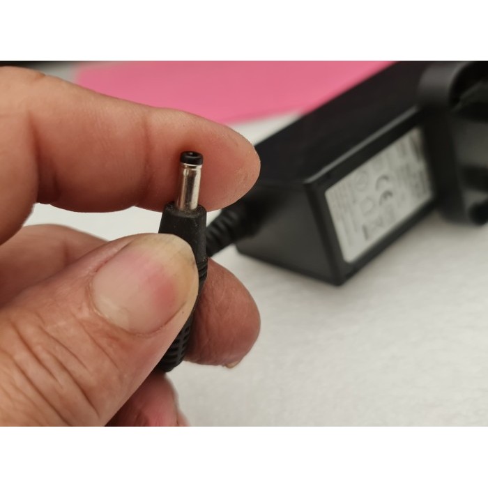 Jual ORIGINAL SAMSUNGI AC POWER ADAPTER PN24U-12J10L 12V 2A 4MM LCD ...