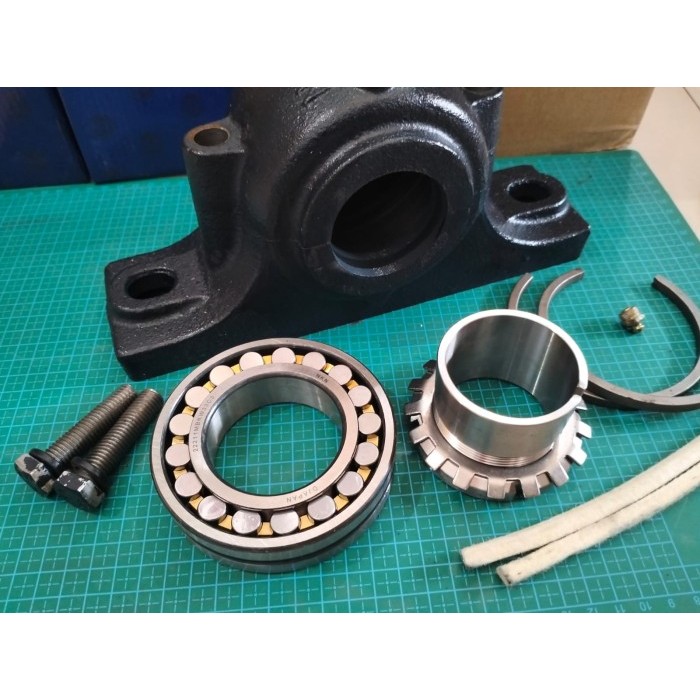Jual Housing block unit SN 509 + bearing + adapter sleavee untuk as 40mm | Shopee Indonesia