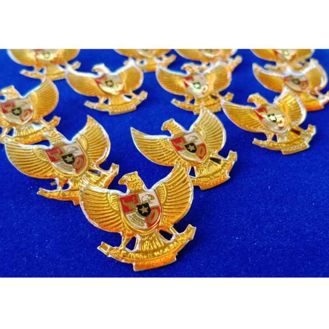 Jual Pin Garuda Logam gold lapis resin/Pin Garuda paskibraka/Pin Garuda ...