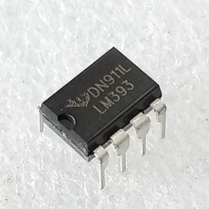 Jual KS99 CHIP IC DIP-8 LM393 DIP8 lm 393 lm393n lm393p dual ...