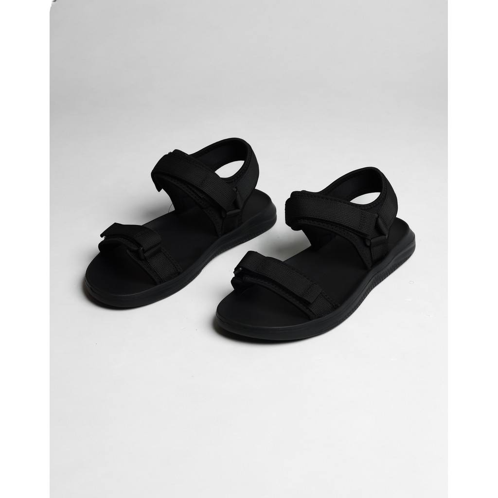 Jual MANZONE - Sandal Pria Slip On Hunter - Black | Shopee Indonesia
