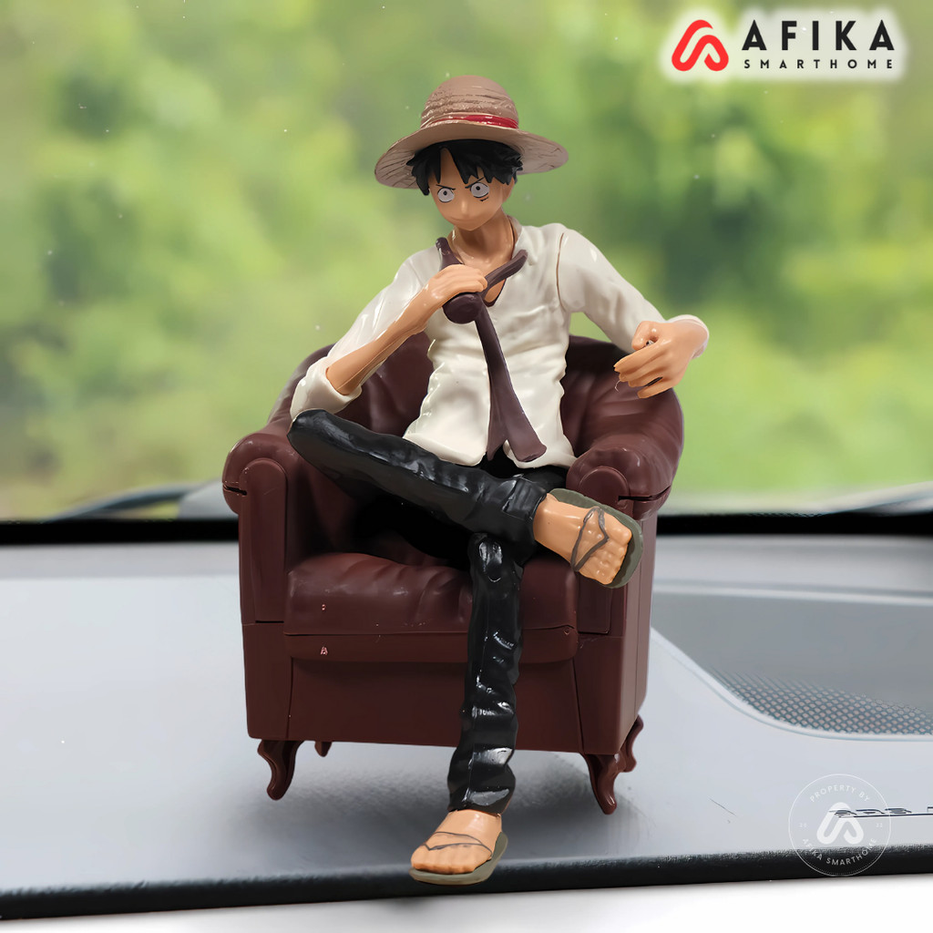 Jual Action Figure One Piece Model Luffy Sitting on Sofa 1 PCS | Shopee ...