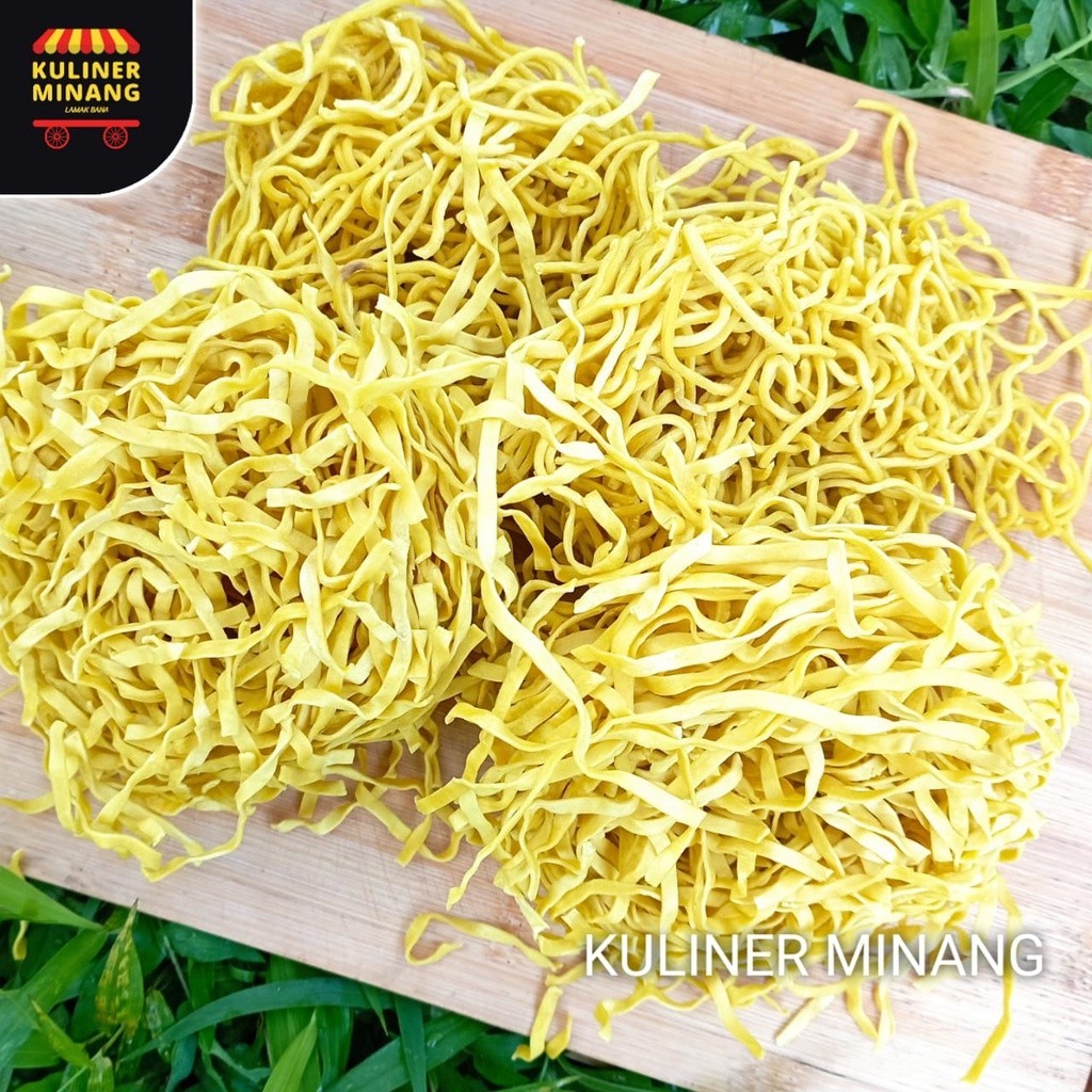 Jual Kuliner Minang Mie Kuning 250g Oleh-Oleh Asli Cemilan Kampung ...