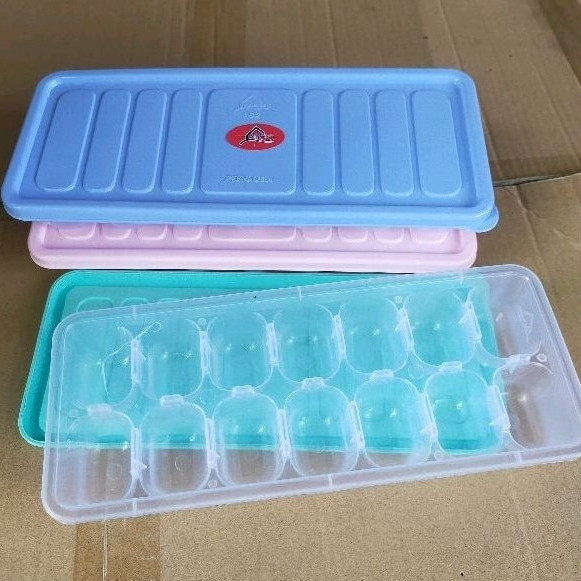Jual ICE TRAY PINGUIN ALASKA / Cetakan Es Batu Dengan Tutup Kotak ...