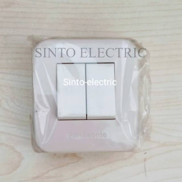 Jual PANASONIC Saklar 2 Gang / Seri Outbow White | Shopee Indonesia