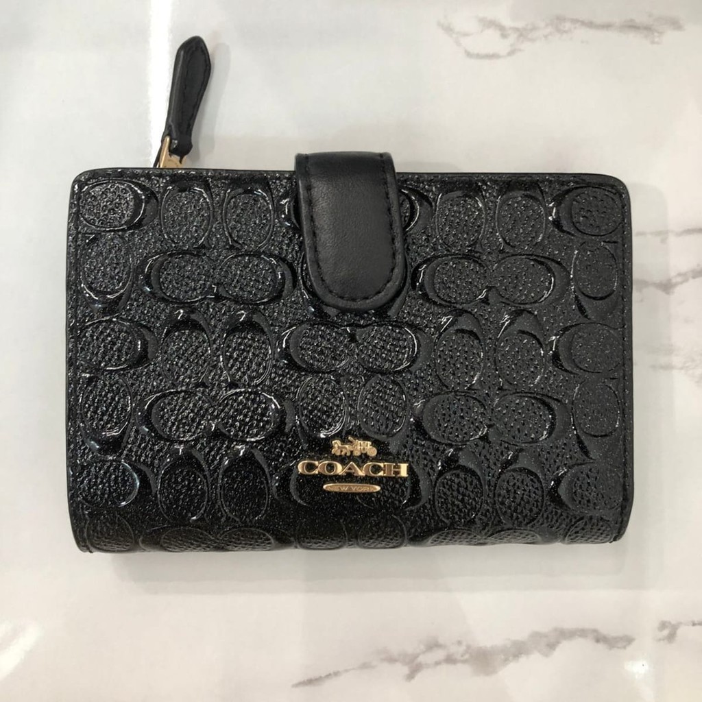 Jual Coach Corner Zip Medium in Signature Black Embossed | Shopee Indonesia