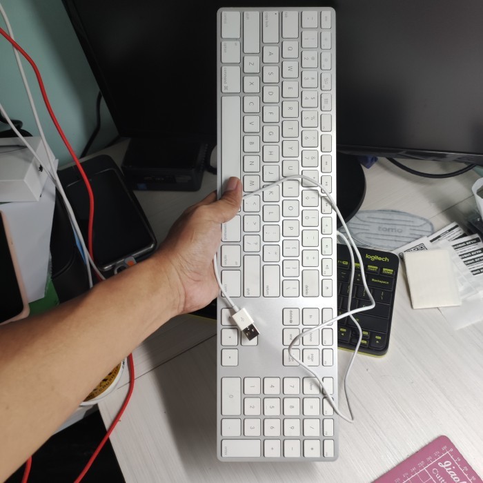 Jual Magic Keyboard Gen 3 Preloved Original - wired | Shopee Indonesia