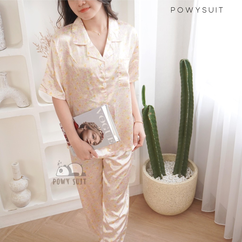 Jual ST82 Bunga Pink Piyama Satin Powysuit Baju Tidur Wanita Lengan Pendek Celana Panjang lembut ...