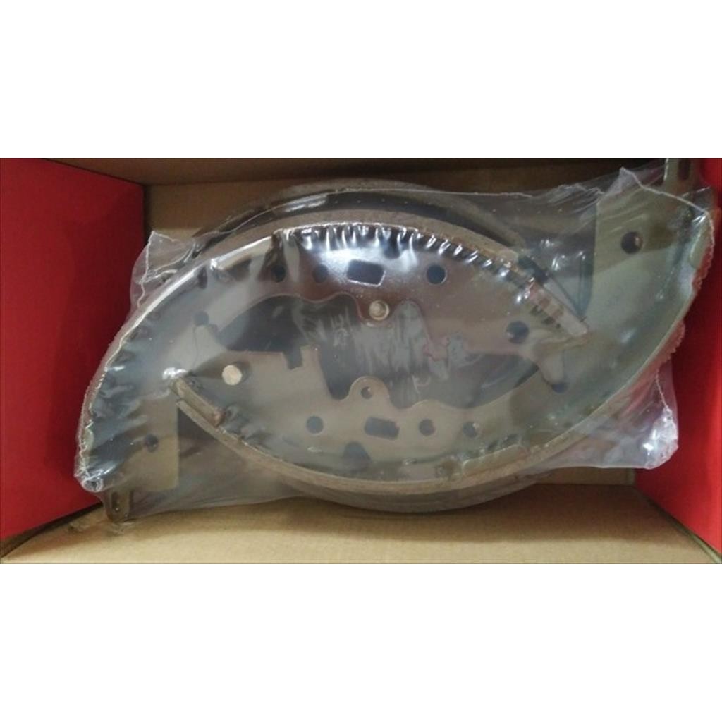 Jual Kampas Rem Belakang Brake Shoe Hilux Revo Innova Reborn 04495 ...