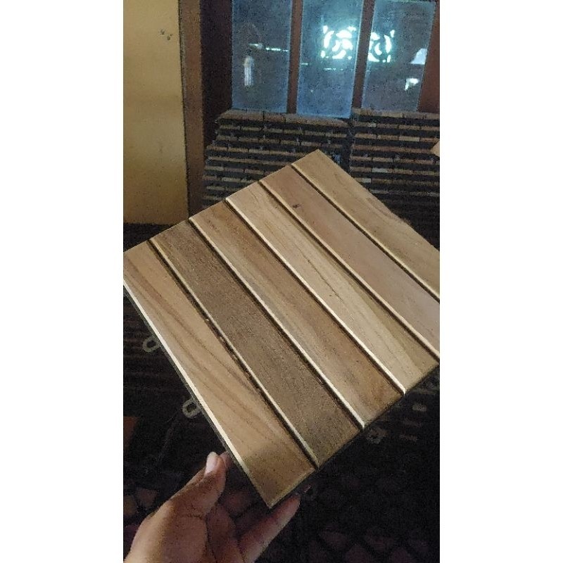 Jual lantai kayu jati decking tile ubin kayu portable | Shopee Indonesia