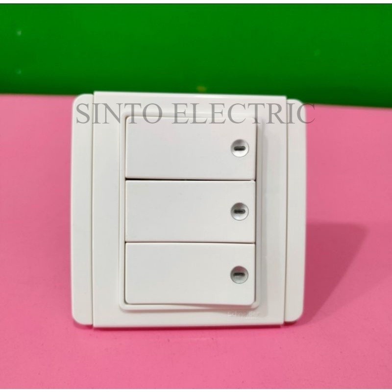 Jual Schneider Neo Saklar 3 Gang 1 Way Saklar Triple 1 Arah Horizontal ...