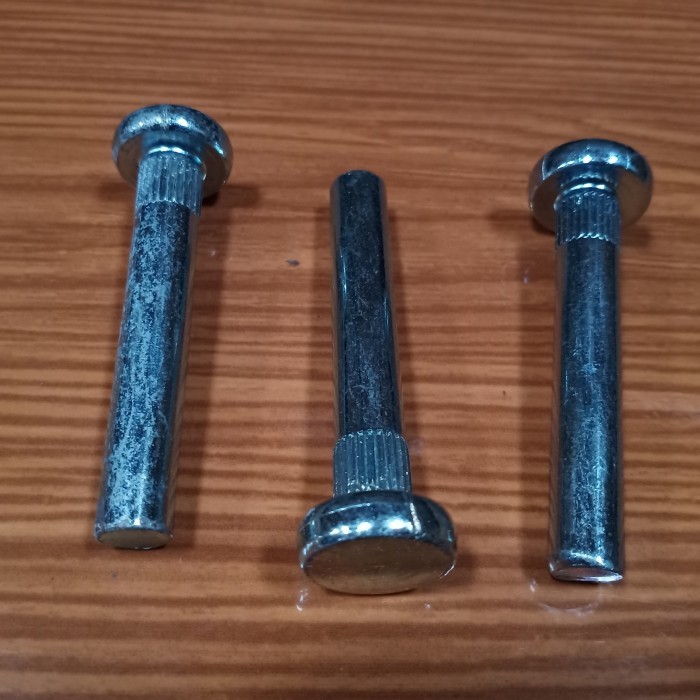 Jual Pen Engsel pintu 10*61 Daihatsu Taft GT F 70 Feroza F 61 ( HARGA ...