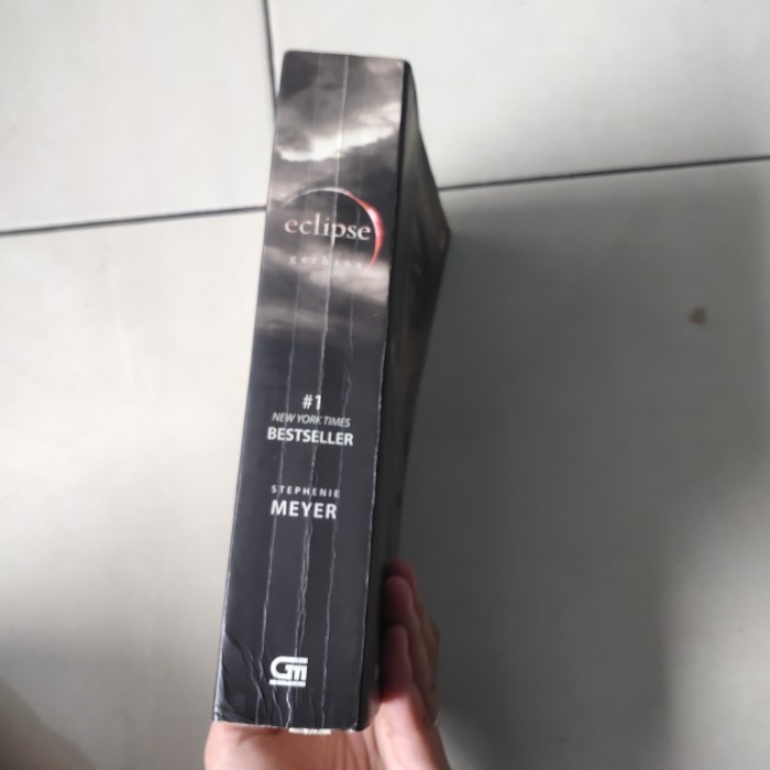 Jual Novel Eclips Kondisi Lepas Lepas Cek foto | Shopee Indonesia
