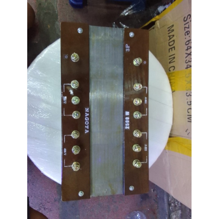 Jual Trafo Step Up Down 110V/220V to 380V/400V 2500 Watt 3 Phase auto | Shopee Indonesia