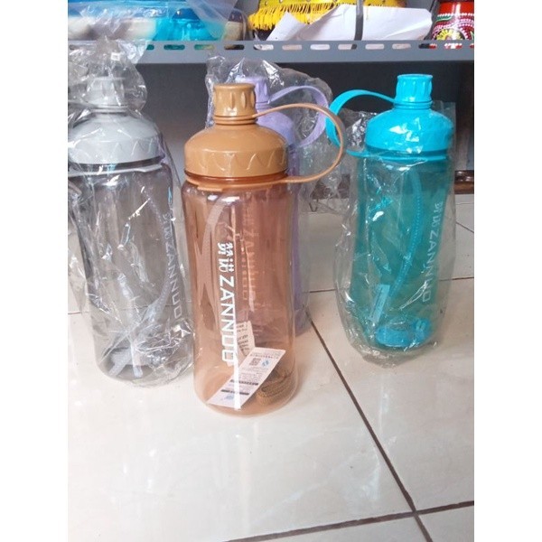 Jual botol minum ukuran 1750ml | Shopee Indonesia