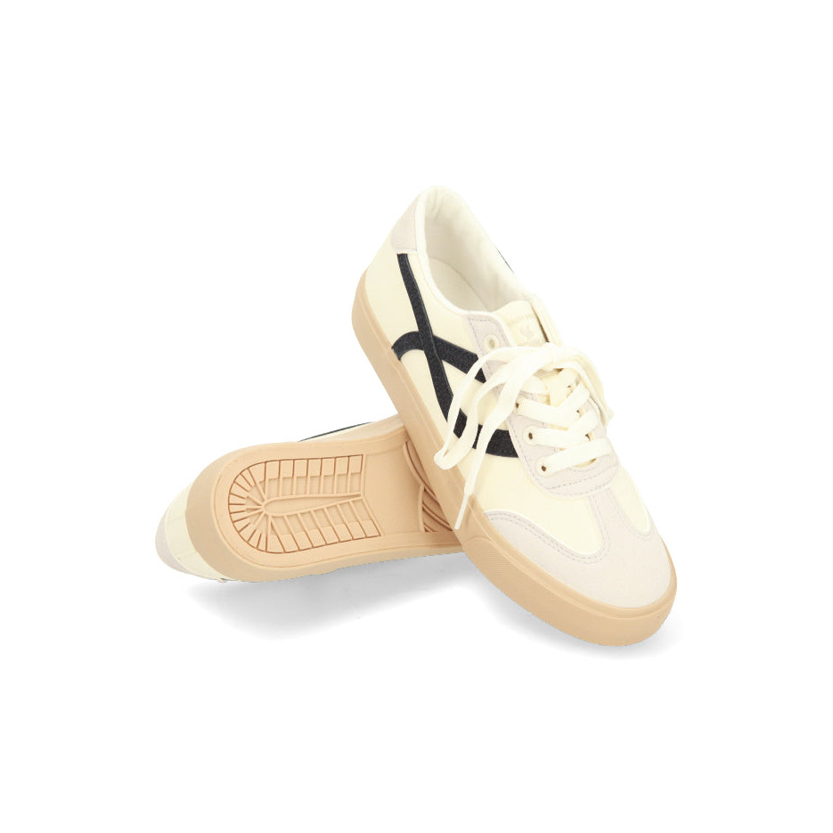 Jual Cardinal Sepatu Sneakers Sunika Low Cut Wanita W1736F02H | Shopee ...