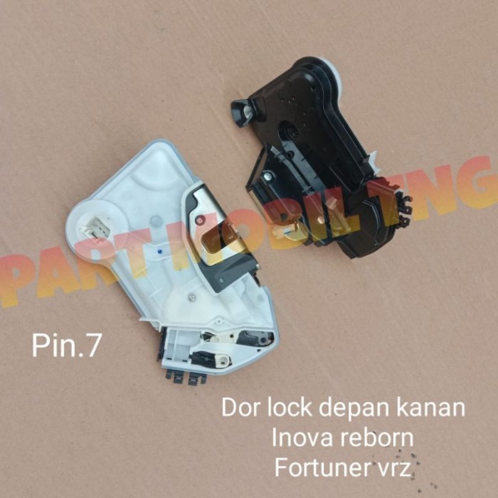 Jual Door Lock Doorlock Pintu Depan Kanan Toyota Fortuner VRZ Innova ...