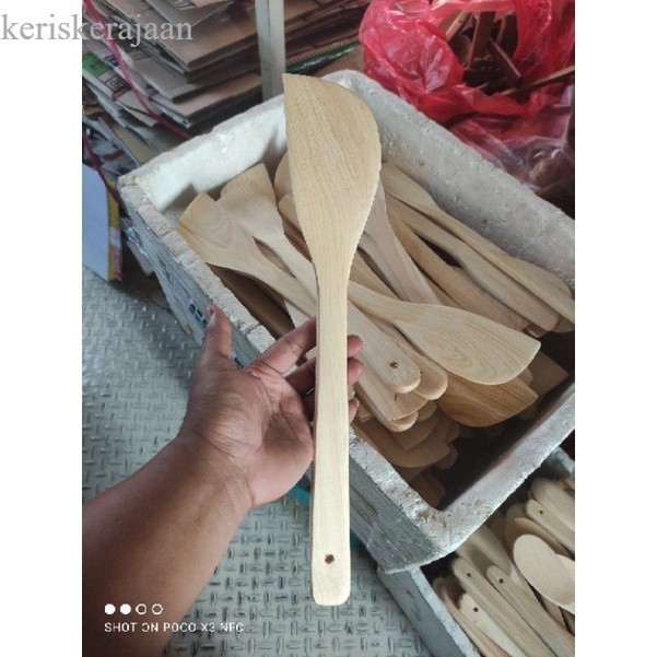 Jual Sutil Kayu Pinus/ Eros Kayu Pinus/ Sodet Pinus/ Solet Pinus P30 cm ...