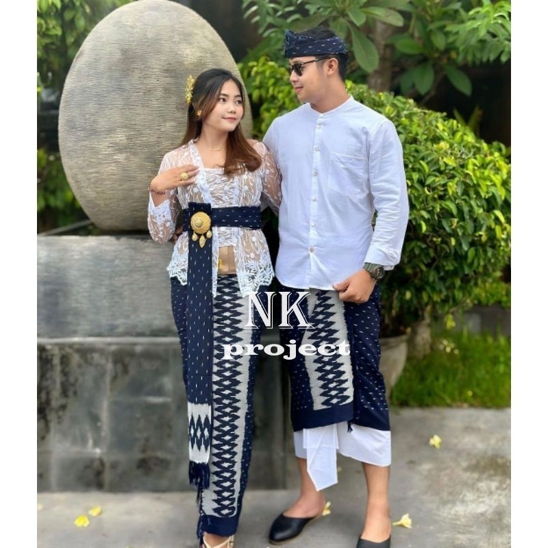 Jual Set Couple Bali Tenunan Blanket Full Set Lengkap Saput + Udeng ...