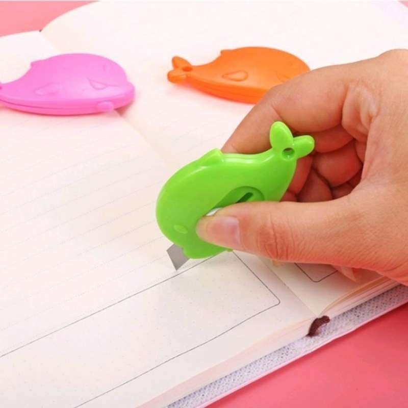 Jual Cutter Mini Karakter Ikan Paus Dolphin Whale Pisau Kater Pemotong ...