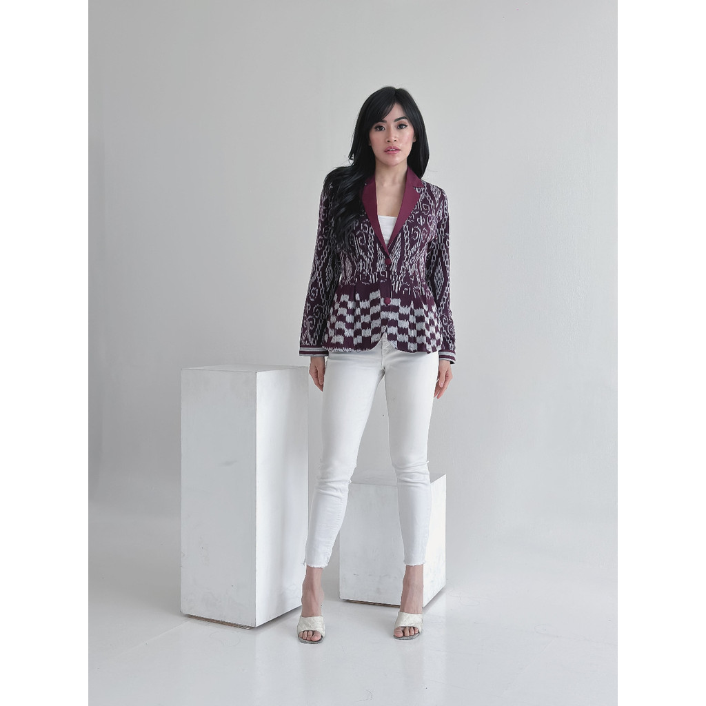 Jual Blazer Tenun Wanita - Khakinata - Aska Blazer Tenun in Red ...