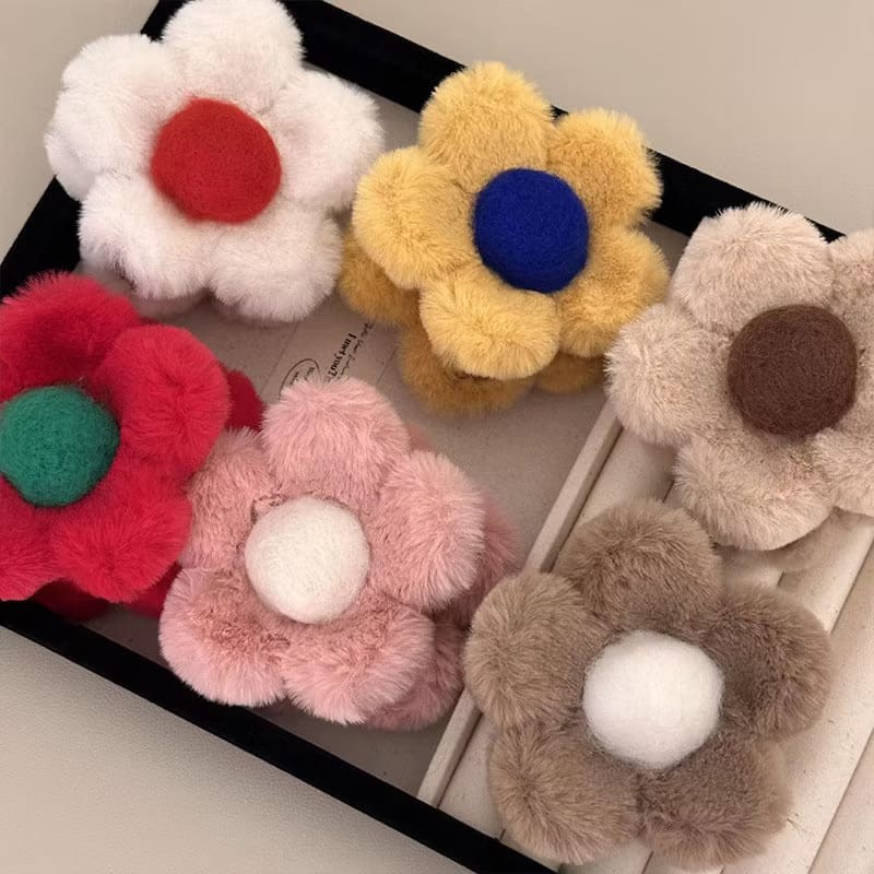 Jual Jepit Rambut Bulu Halus Aksesoris Jedai Klip Cakar Big Flower Pom ...