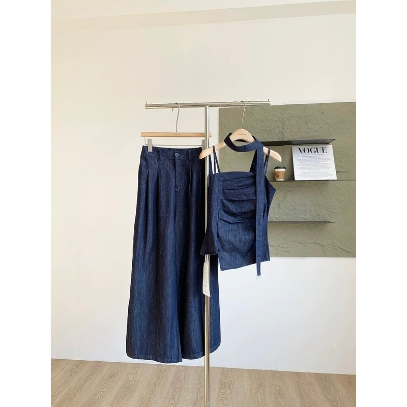 Jual Korean Style Slim Fit Bahan Denim Suspenders Dan Wide-Leg Jeans ...