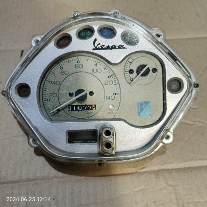 Jual Speedometer Spidometer kilometer Vespa LX 150 2V 3V Original ...