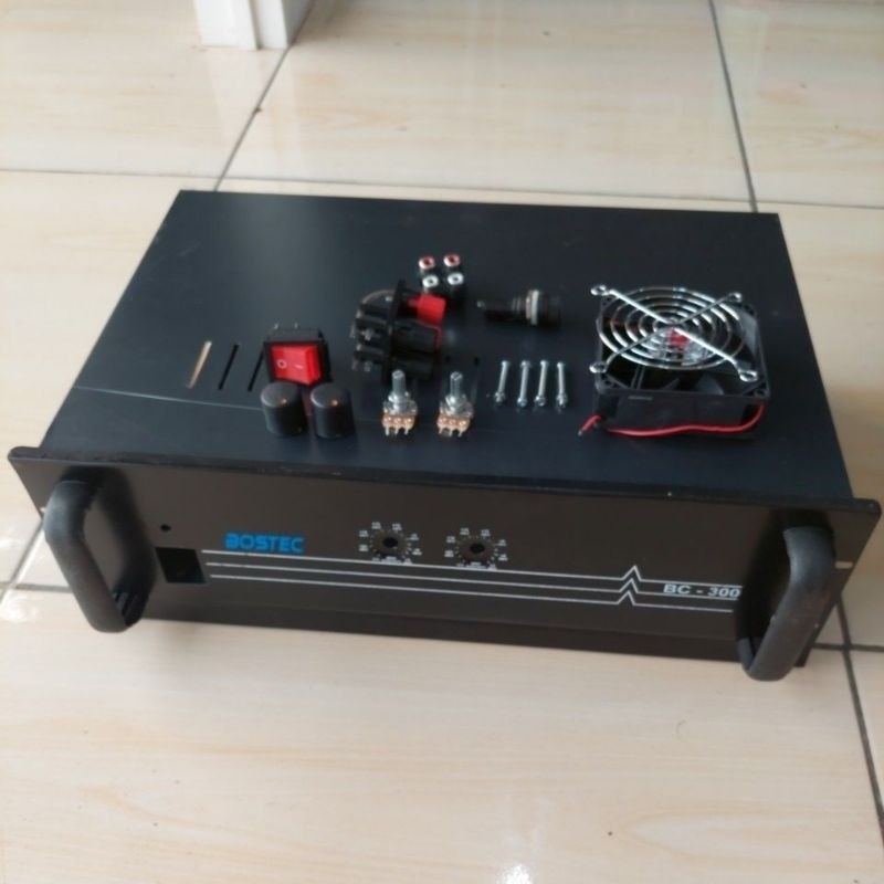 Jual Box Power Amplifier MUAT TRAVO 10 AMPER MURNI 2 Potensio BOSTEC BC 300 Plus Asesoris plat ...