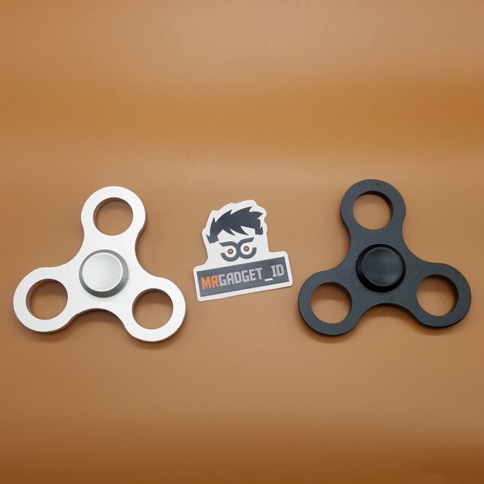 Jual Hand Spinner Fidget Ufo Tri Hole Limited Edition Premium | Shopee ...