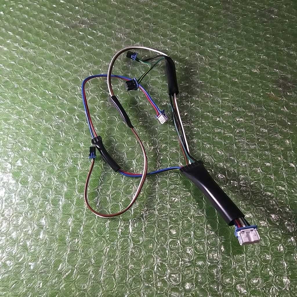 Jual kabel soket socket pcb sen senja lampu depan vario 125 new 2023 ...