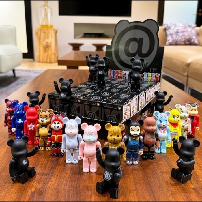 Jual Bearbrick Series 48 Medicom Selected ( Sealed Plastic ) | Shopee ...