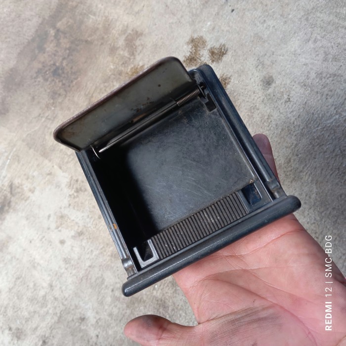Jual Asbak dashboard Mitsubishi lancer evo 3 cb2 cb4 cb5 ori copotan ...