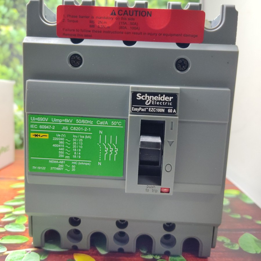 Jual MCCB Breaker Schneider EZC100N 4P 60A EZC100N4060 60 A 4 Pole ...