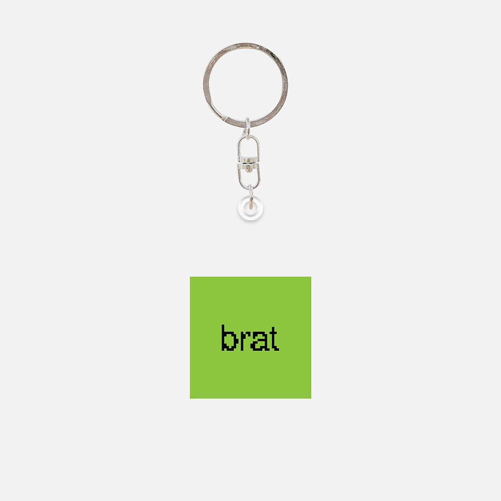 Jual Acrylic Keychain - Charli XCX Pixelated Brat | Shopee Indonesia