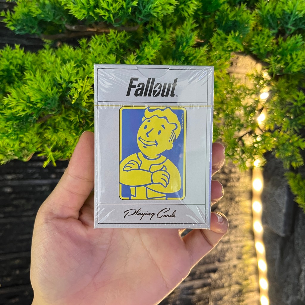 Jual Fallout Playing Cards Deck with Vault Boy Art Iconic Post ...