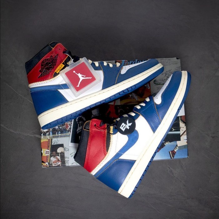 Jual AIR JORDAN 1 HIGH UNION STORM BLUE | Shopee Indonesia