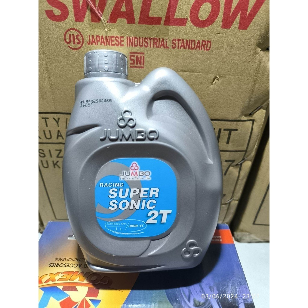 Jual oli jumbo 2T super sonic isi 1 liter di jamin asli dan original ...
