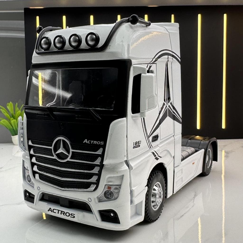 Jual Diecast Miniatur Truk Mercedes Benz Actros Diecast 1:24 Mercy ...