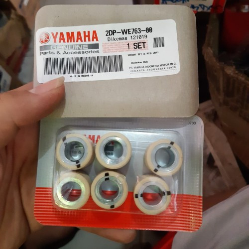 Jual ROLLER WEIGHT SET NMAX N MAX 2DP-E7632-01 YAMAHA | Shopee Indonesia
