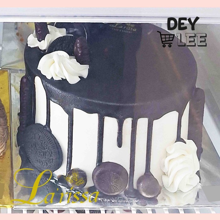 Jual LARISSA Kue Ulang Tahun OREO BLACK AND WHITE Bulat 15cm Birthday ...