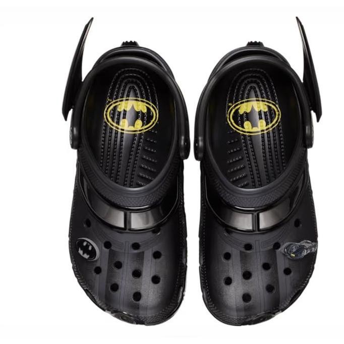 Jual Sandal Dewasa Crocs Classic Batman/ Sandal Crocs Batman Pria Anti ...