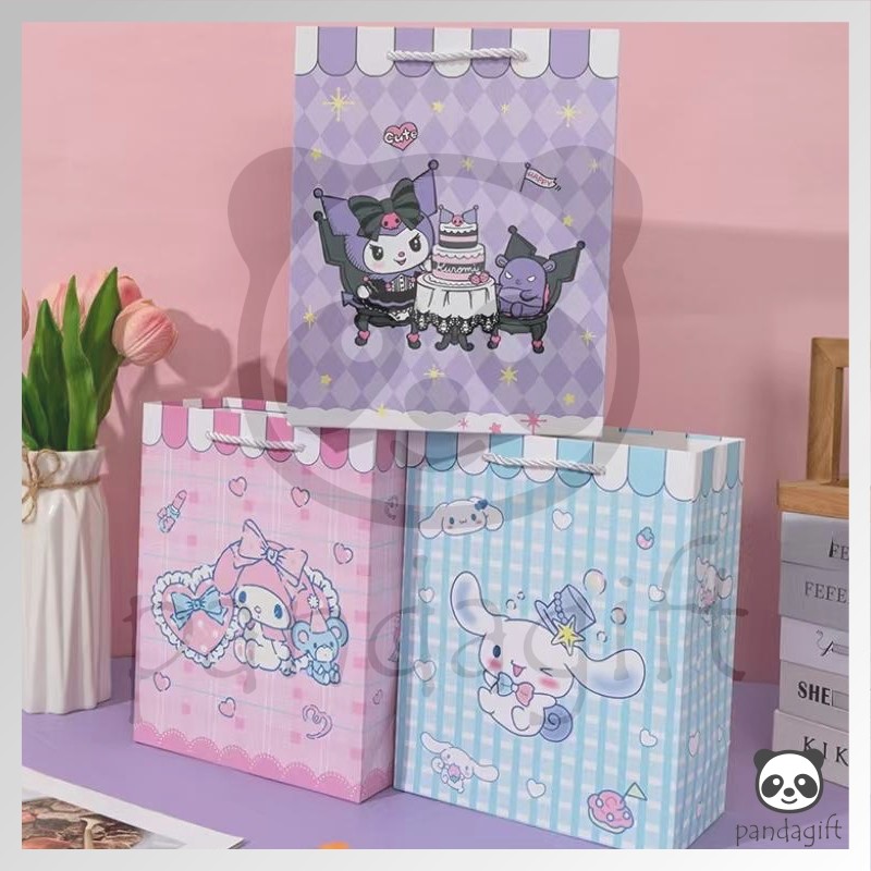 Jual Paper Bag Gift Cute / Paperbag Hadiah Motif Sanrio Kuromi Melody ...
